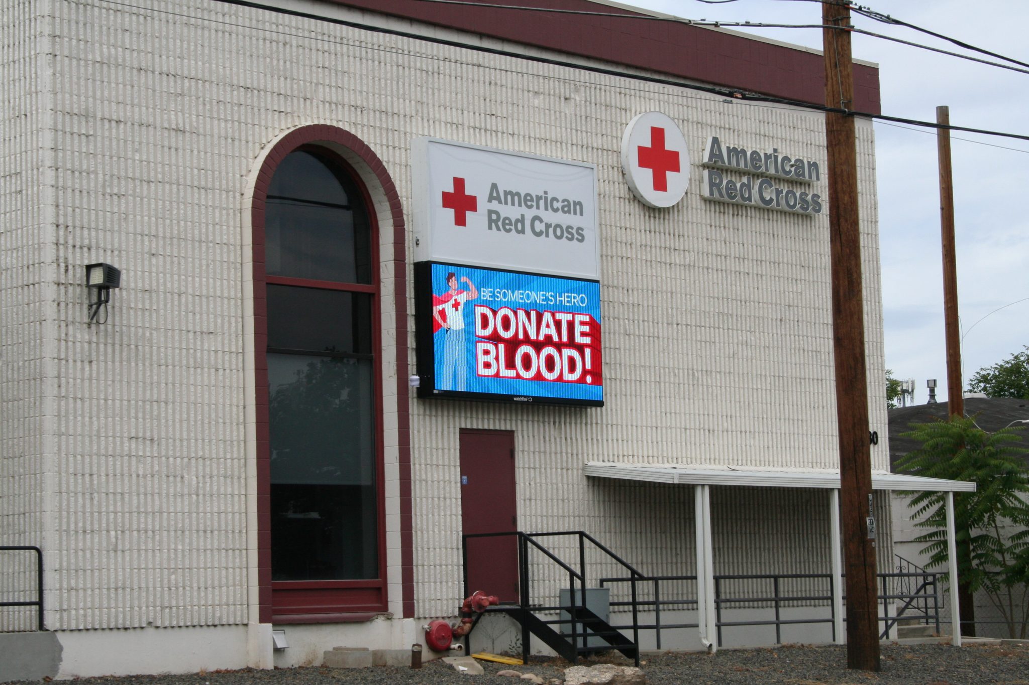 Custom Wall Sign & EMC Upgrade for American Red Cross | YESCO Sign ...