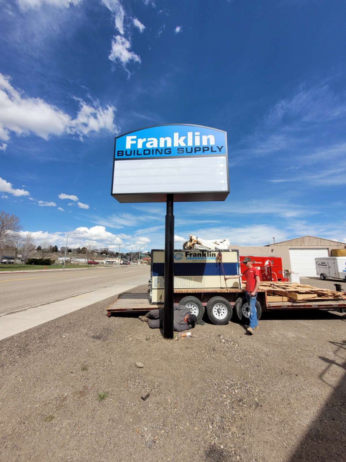 New Pole Sign for Franklin Building Supply | YESCO Sign & Lighting ...