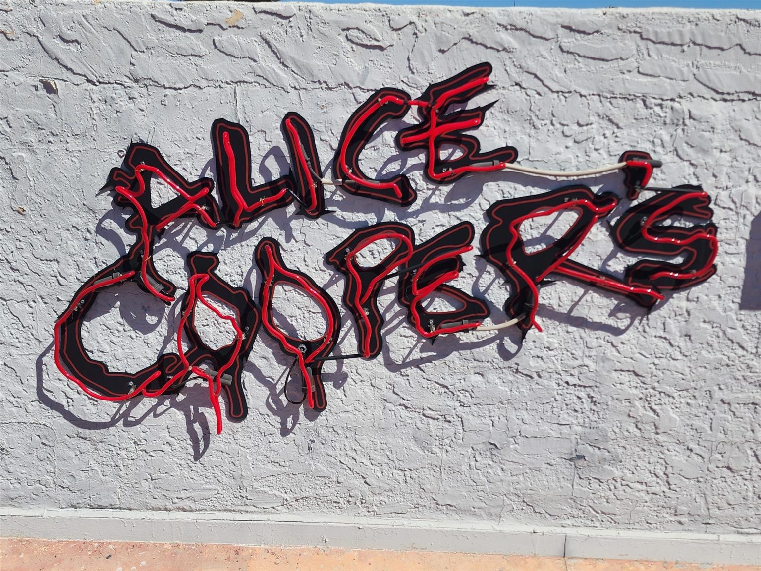 Sign Repair – Alice Cooper’s Solid Rock Teen Center, Phoenix, AZ ...