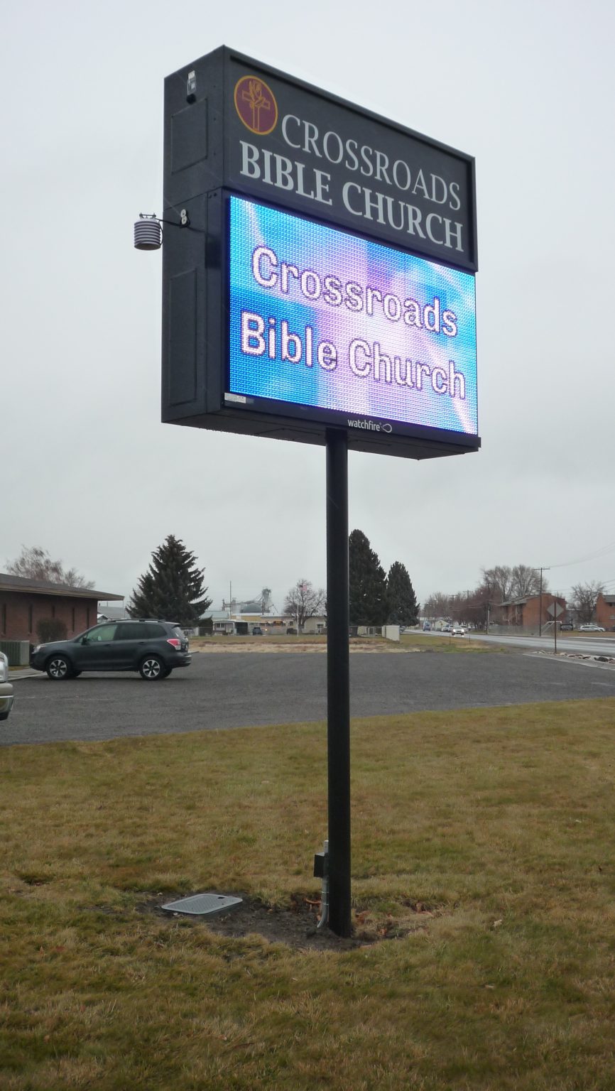Crossroads Bible Church Pylon Sign Installation in Burley, Idaho ...