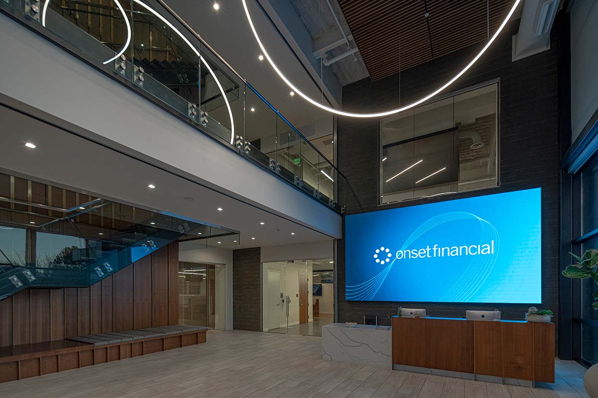 What is digital signage? – YESCO