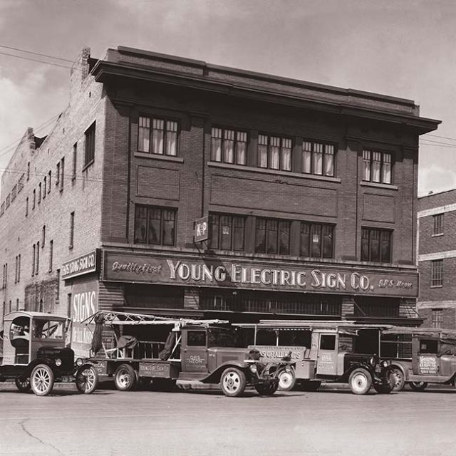 YESCO – Custom Signs, Lighting, and Billboards Since 1920
