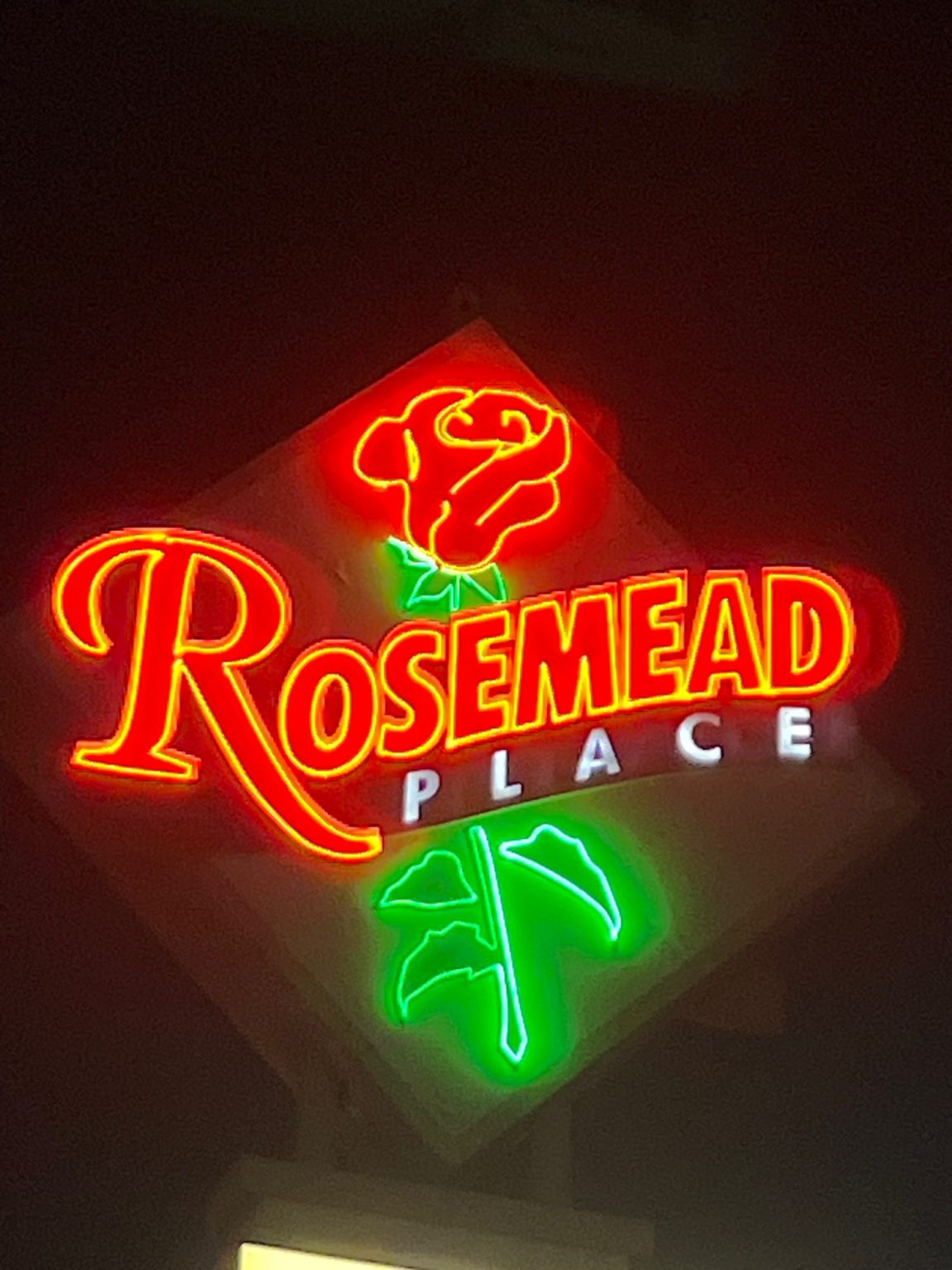 Rosemead Place Neon Sign Repair | YESCO Los Angeles